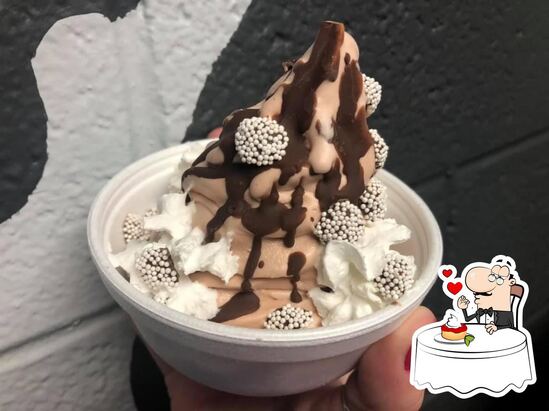 Cold Cow Ice Cream in Saint Clair Shores - Restaurant menu and reviews