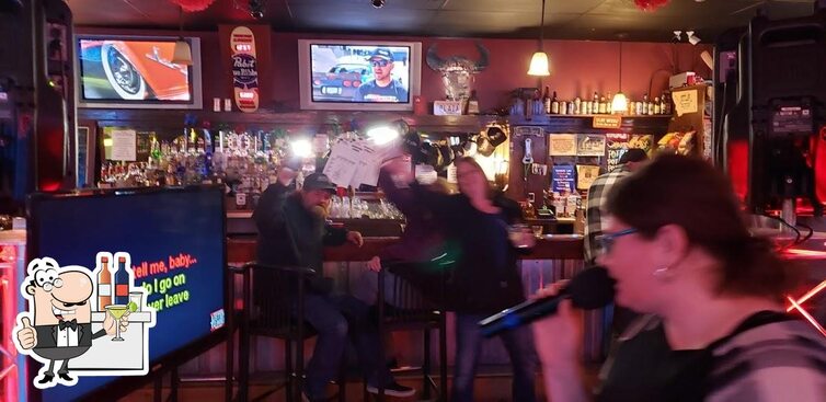 Plaza Bar in Three Forks - Restaurant reviews