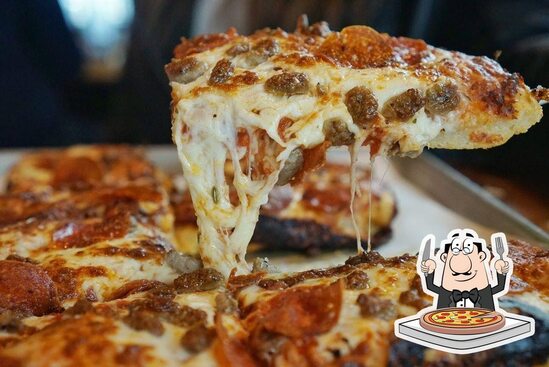 Mike's Pizza Bar, 2515 Woodward Ave in Detroit - Restaurant reviews