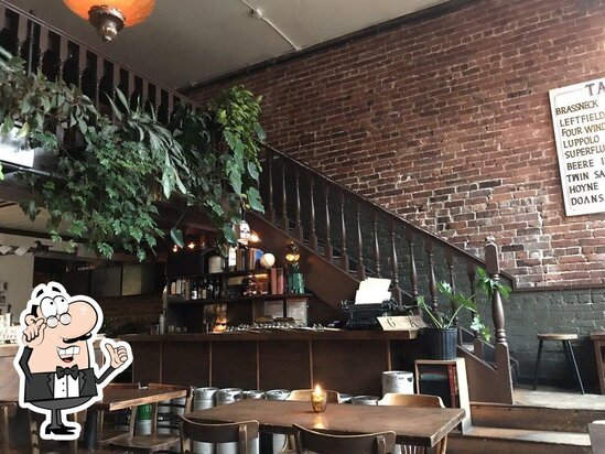 Six Acres, Vancouver - Restaurant menu, prices and reviews