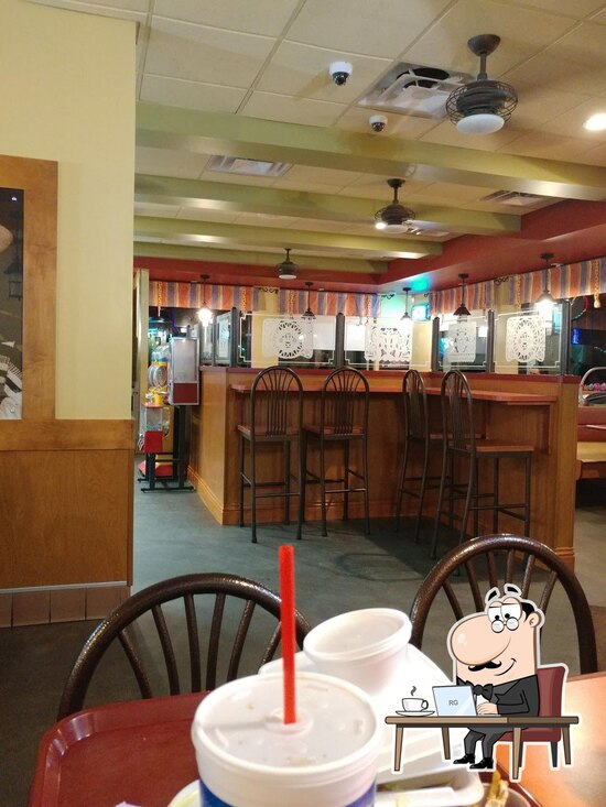 Alberto's Mexican Food, Hesperia - Restaurant menu, prices and reviews