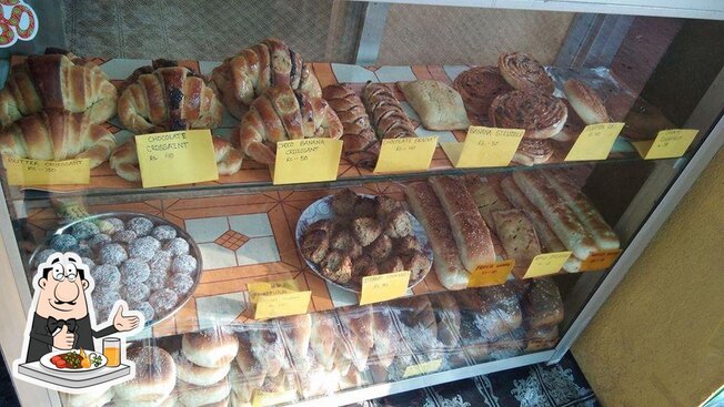 Menu at Krishna lama bakery, Arambol