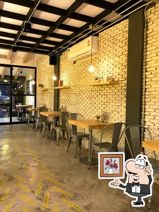 Yellow Rice ข้าวเหลือง (ข้าวหมกไก่), Bangkok - Restaurant menu, prices ...