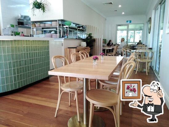 Menu at Kew Dining restaurant, Erina Heights