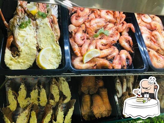 SOS - Stuffed on Seafood in Nelly Bay - Restaurant reviews