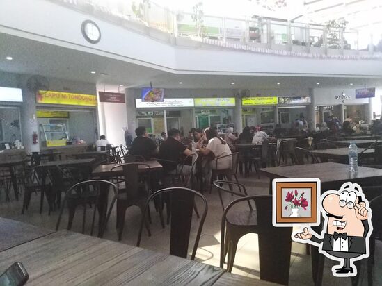 Food Plaza Pasar Modern Intermoda BSD restaurant, Indonesia ...