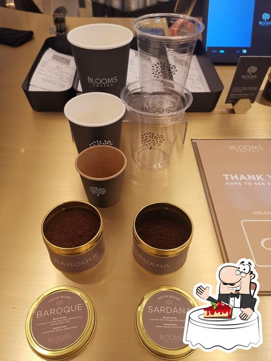 Blooms Coffee (APM) cafe, Hong Kong, Shop UC-OS1 - Restaurant menu and ...