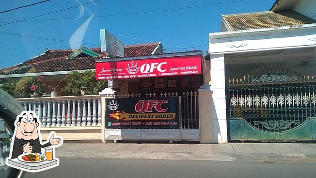 Menu at Queen Fried Chicken, Pasuruan, Jl. Indragiri No.04