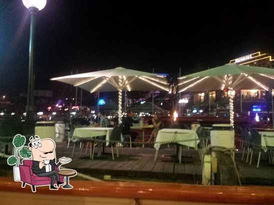 South Steyne, Sydney - Restaurant menu, prices and reviews
