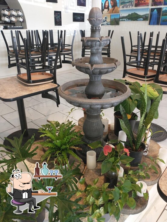 Yamas Mediterranean Cuisine, Kailua - Restaurant menu, prices and reviews