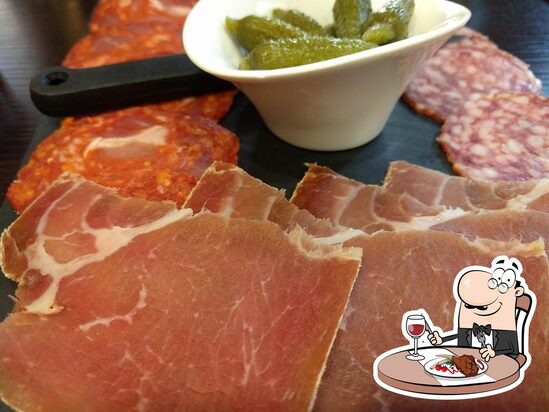 Le Studio Café, Geneva, Pl. du Bourg-de-Four 9 - Restaurant reviews