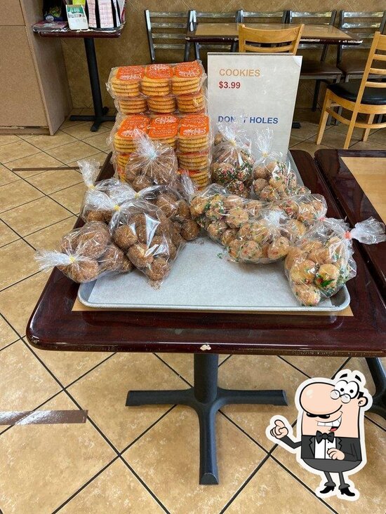 Miss Donuts and Bagels, La Verne - Restaurant menu, prices and reviews