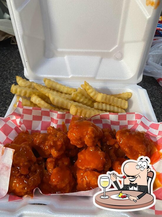 Menu at Tate wings restaurant, Nuevo Laredo