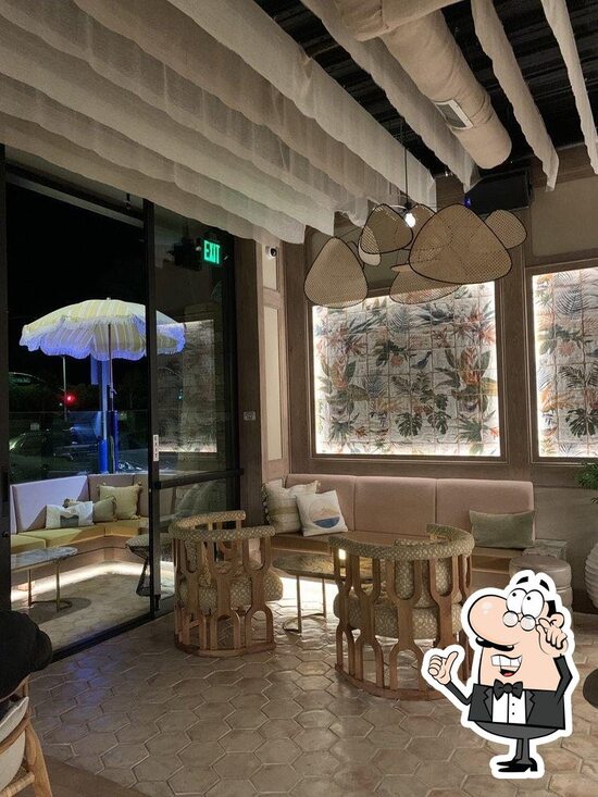 Waverly, Encinitas - Restaurant menu, prices and reviews