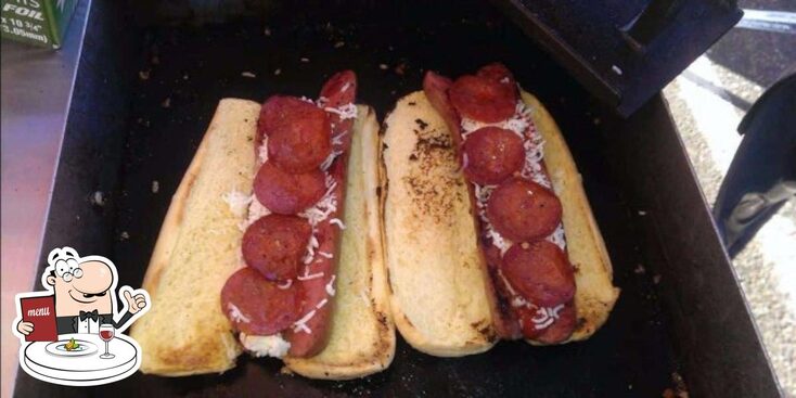 Hot Dog Stop, 1402 SE Everett Mall Way in Everett