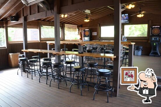 Menu at Country Club BBQ, West Peoria