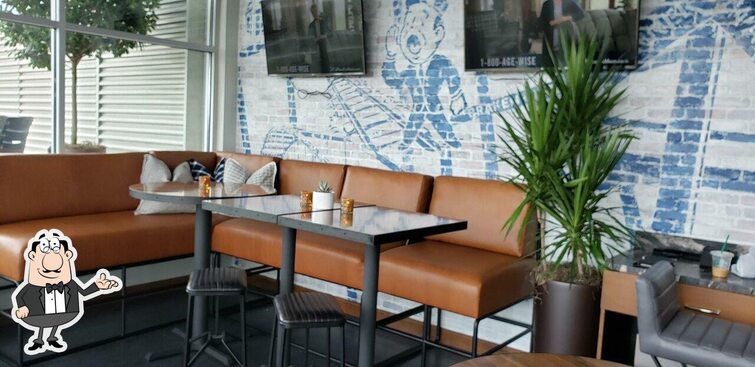 Pub y bar Conner's Rooftop, Fort Wayne - Carta del restaurante y opiniones