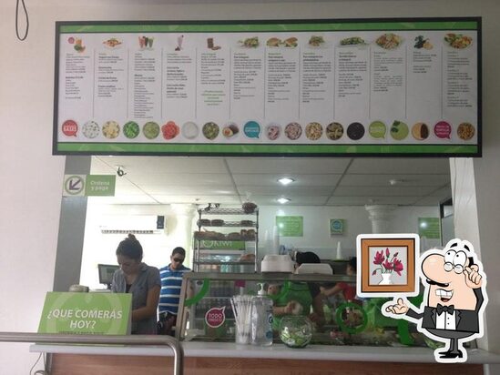 Menu at Kiwi restaurant, Culiacán, Álvaro Obregón 698