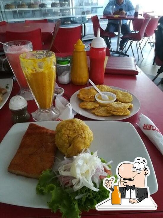 Menu at Ari's Burger restaurant, Iquitos, Jirón Próspero 127