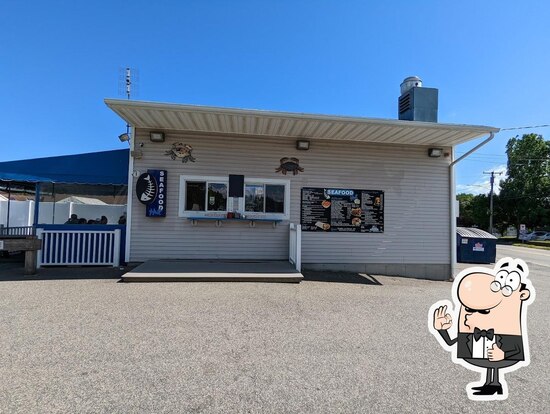 Menu at Seafood Hut restaurant, Acushnet, 2 S Main St