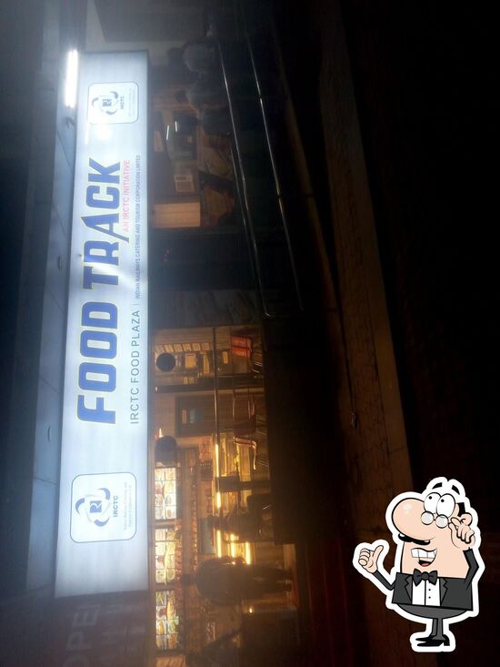 Food Track IRCTC Food Plaza, Mumbai - Restaurant menu, prices and reviews