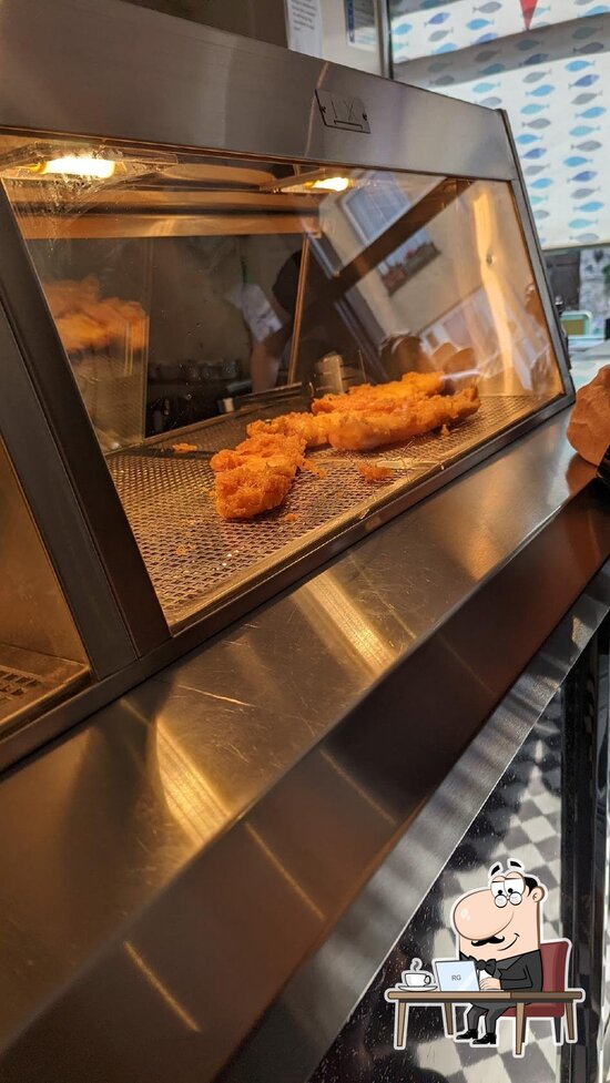 Castle Fish & Chip Shop., Criccieth - Restaurant menu, prices and reviews