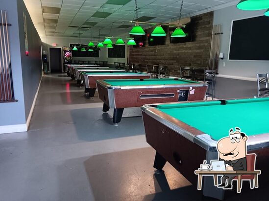 The Dam Bar & Grill, Andersonville - Restaurant menu, prices and reviews