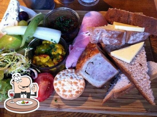 The Devonshire Arms, Baslow, Nether End Baslow in Baslow - Restaurant ...