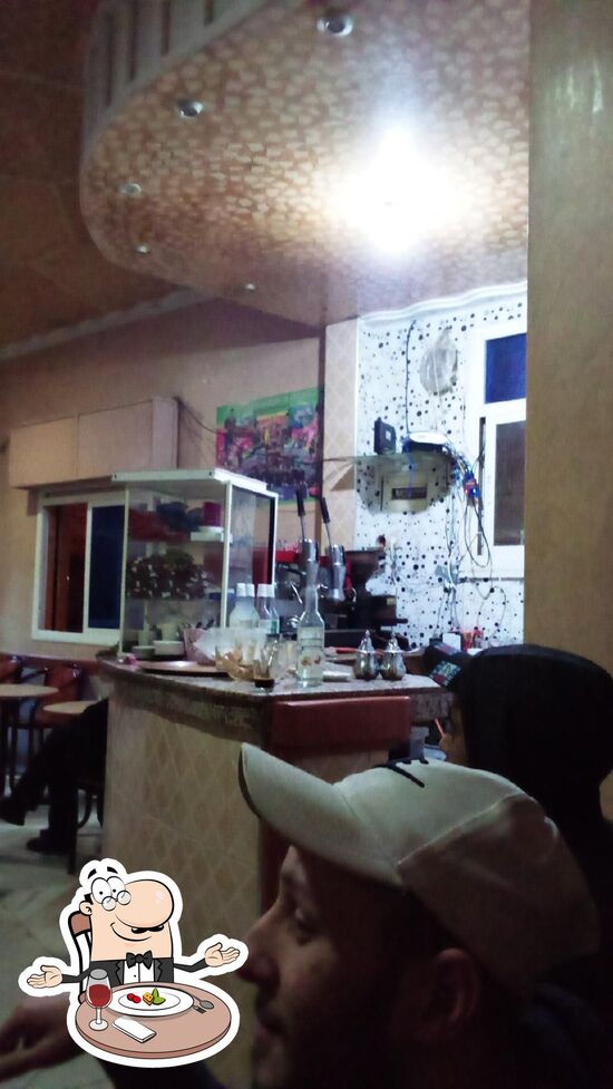 Café Mahdi, Ksar-el-Kebir - Restaurantbewertungen