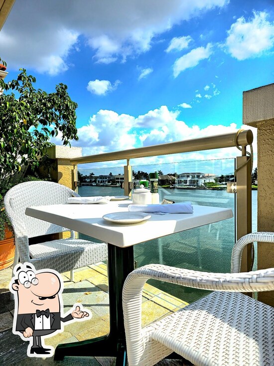 Bayside Seafood Grill & Bar, Naples - Restaurant menu, prices and reviews