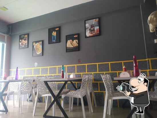 Menu at Sizzlly Chicken Palacode, Palacode