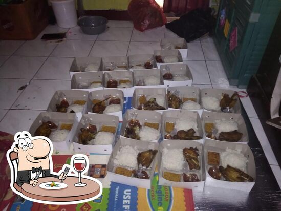 Restaurante Giant Fried Chicken, Bekasi, Jl. Bintara No.16A - Opiniones ...