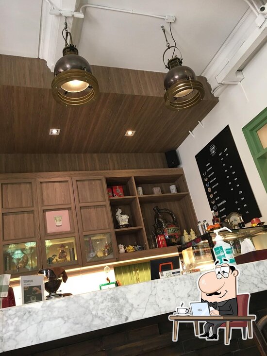 Ama Cafe, Bangkok, Sam Yot - Restaurant menu, prices and reviews