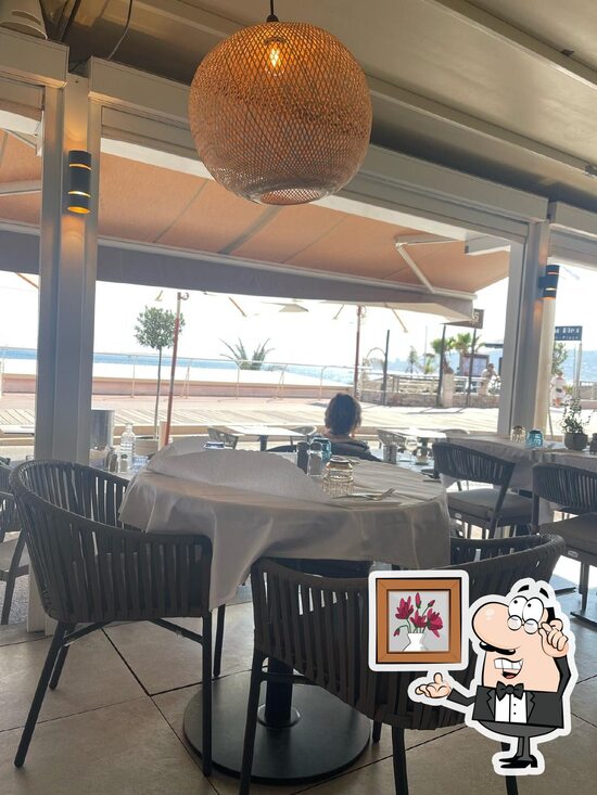 Menu at Le Vogue restaurant, Antibes