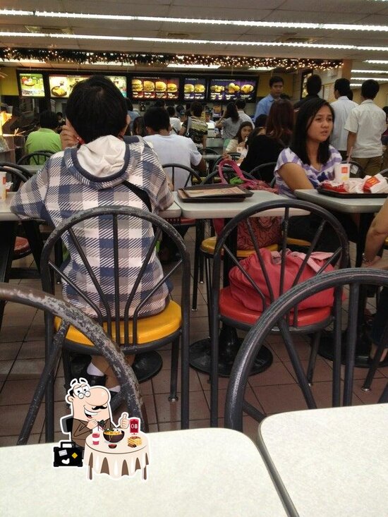 McDonald's restaurant, Lucena, 129 Quezon Ave - Restaurant reviews