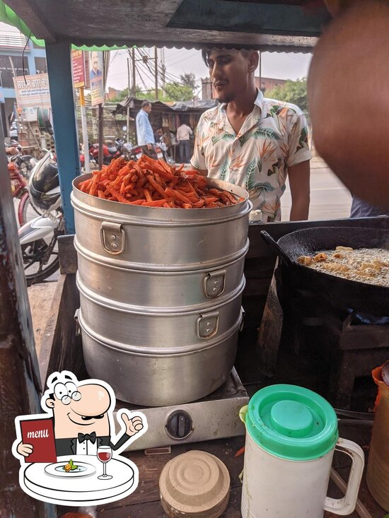 Menu at Chacha Bhatije Momos, Mallawan