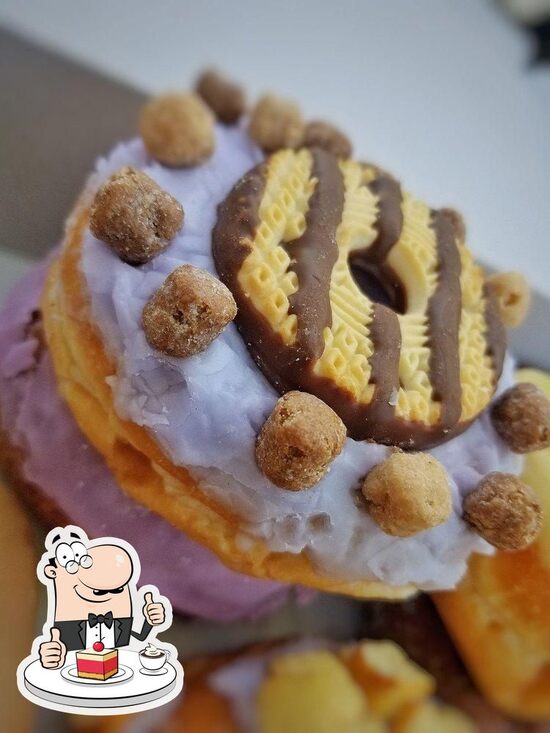 Daily Fresh Donuts in Manteca - Restaurant menu and reviews