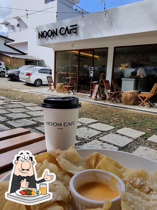 Noon Cafe, Mendez - Opiniones del restaurante