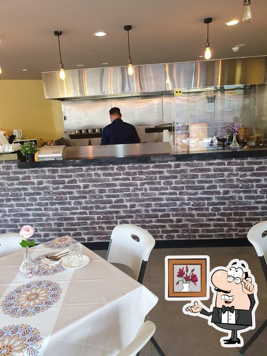 Menu at Fresh Buns & Dumplings restaurant, Woonona