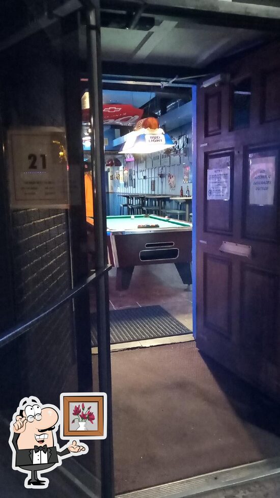 Nite Train Lounge in Wood River - Restaurant reviews