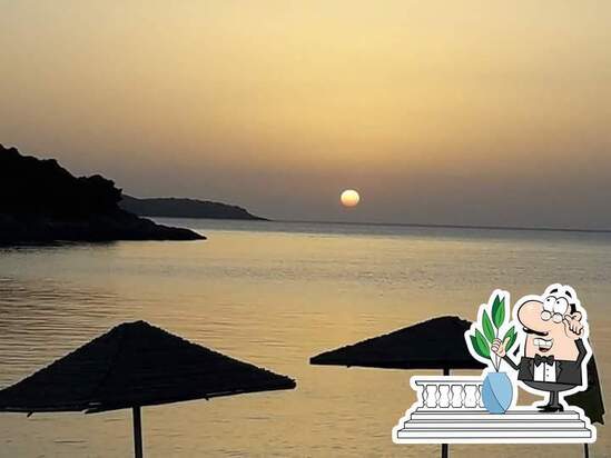 Beach Bar & Grill Reni & Risi, Ksamil - Restaurant menu, prices and reviews