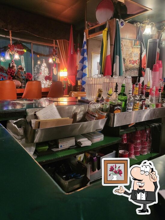 Cafe D'Mongos Speakeasy, Detroit - Restaurant menu, prices and reviews