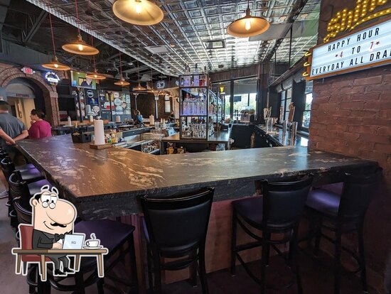 OAK'D BBQ, Addison - Restaurant menu, prices and reviews