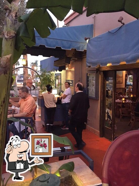 Blue Coyote Grill, Palm Springs - Restaurant menu, prices and reviews