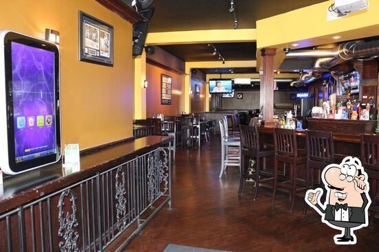 South Shore Bar & Grill in Toronto - Restaurant menu and reviews