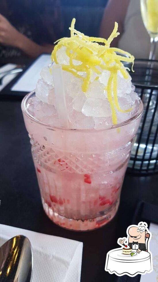 Sweetwater Rooftop Bar in East Fremantle - Restaurant menu and reviews