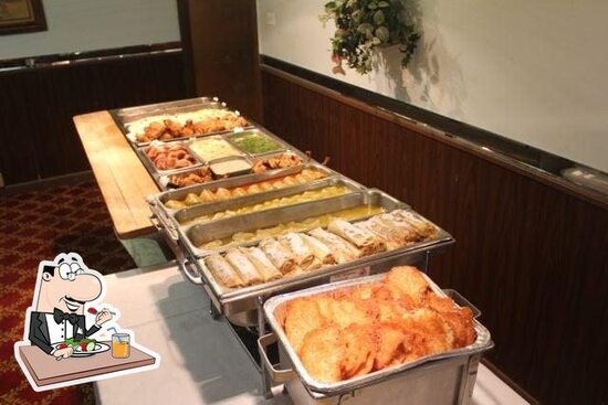 Sawa's Old Warsaw Restaurant in Broadview - Restaurant reviews