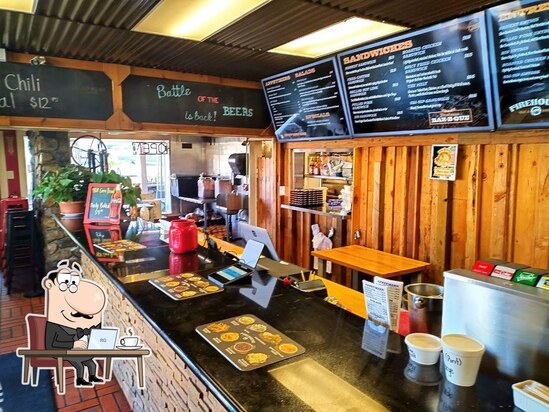 Firehouse Que & Brew, Fallbrook - Restaurant menu, prices and reviews