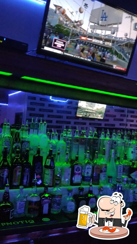 Evolution Sport Bar and Lounge, Bridgeport - Restaurant menu, prices ...