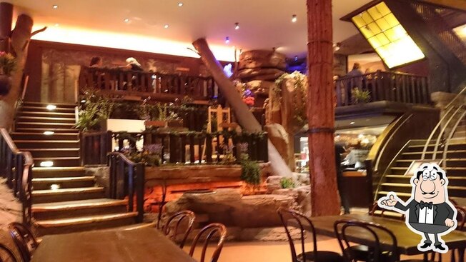 Clifton's Republic, Los Angeles - Restaurant menu, prices and reviews